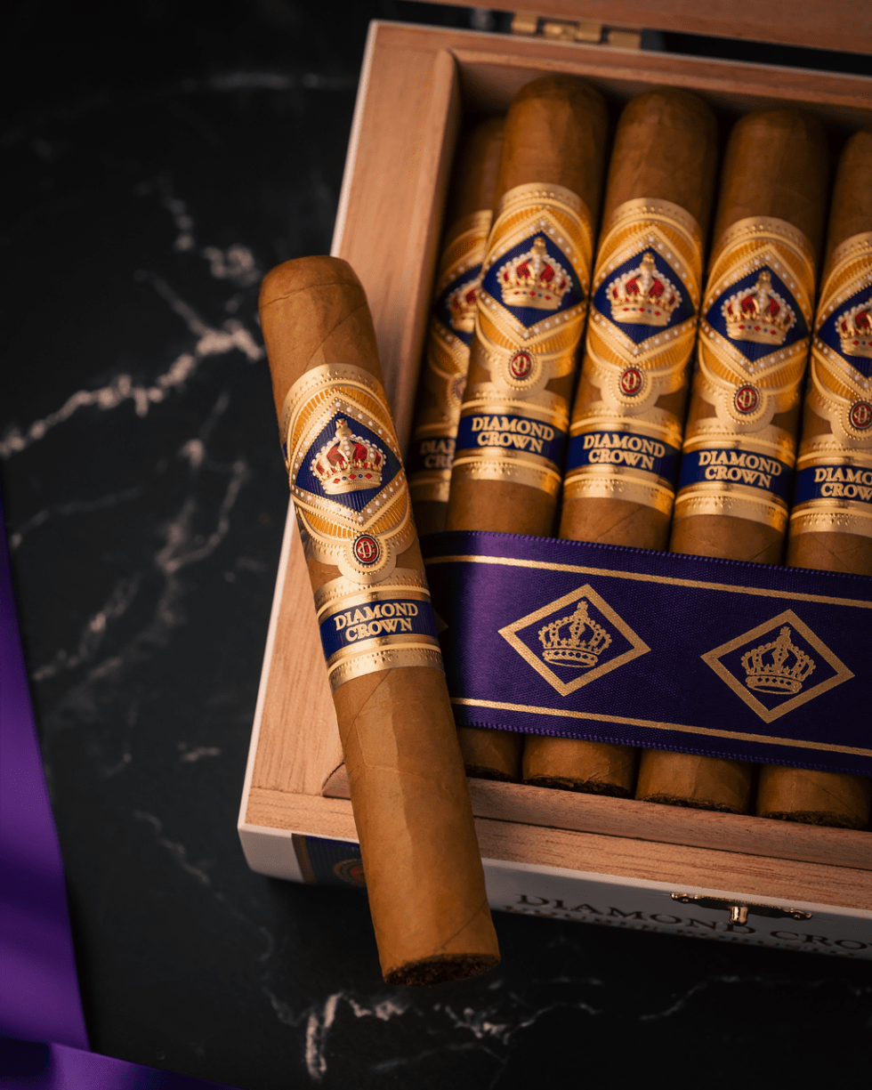 Diamond Crown Cigars | Dominican Cigars | J.C. Newman Cigar Co.